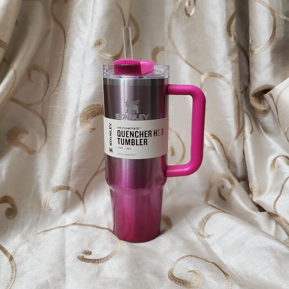Stanley | Kitchen | Nwt New Stanley Quencher H2 Tumbler Hot Pink Ombre ...